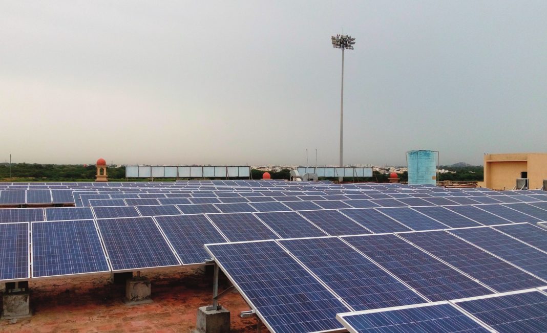 Pakistan looking into the sun - Profit by Pakistan Today