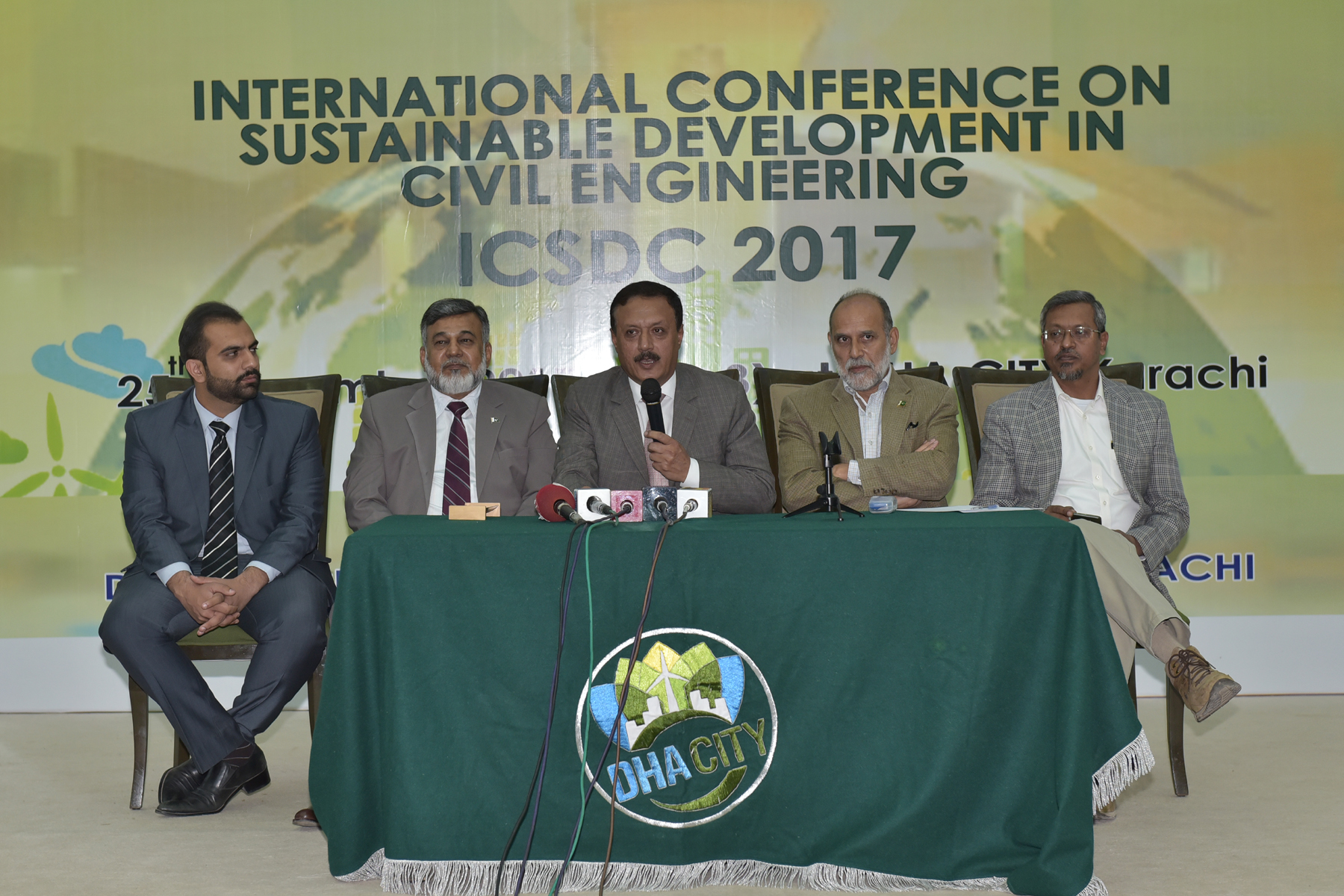 Delegates of international conference on sustainable development visit ...
