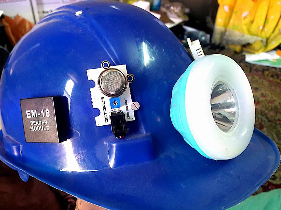 Student develops IoT based ‘smart’ helmet for miners in Balochistan ...