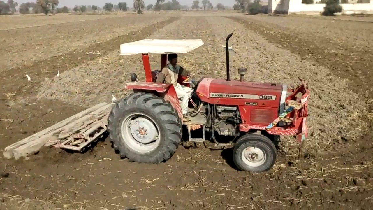 Recession hits Pakistan's tractor industry as bookings drop ...