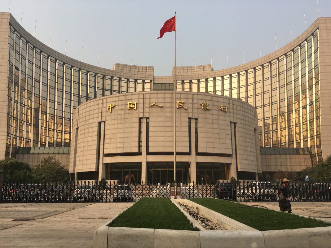 China's short-term money rates fall, prompting talk of more easing ...
