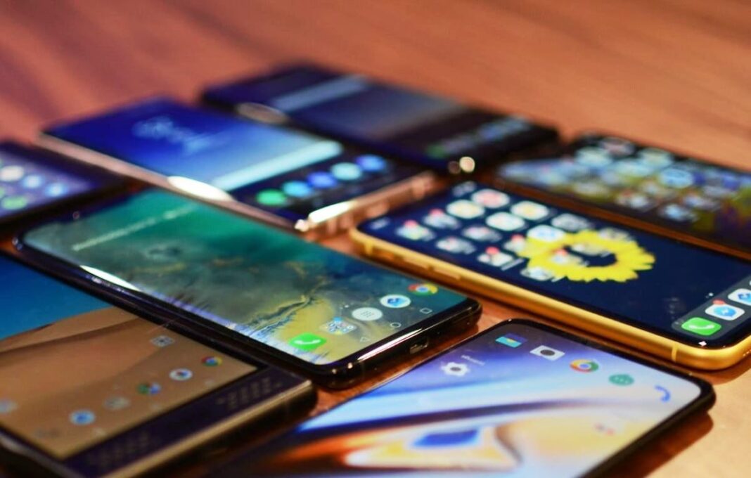 Pakistan to deploy 24,000 mobile phones for digital fuel subsidy system ...