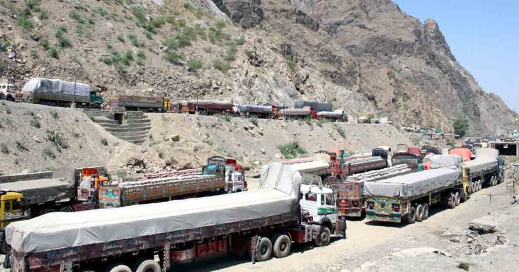 Pakistan Customs, Falcon-i roll out advanced cargo tracking system for ...
