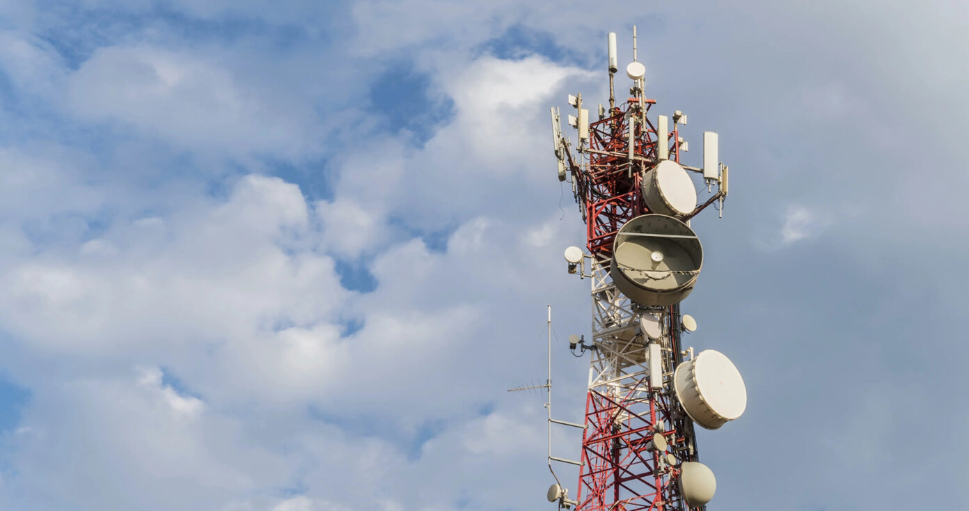 Telecom sector earns Rs2.52 trillion in 10 years, pays Rs764 billion in ...