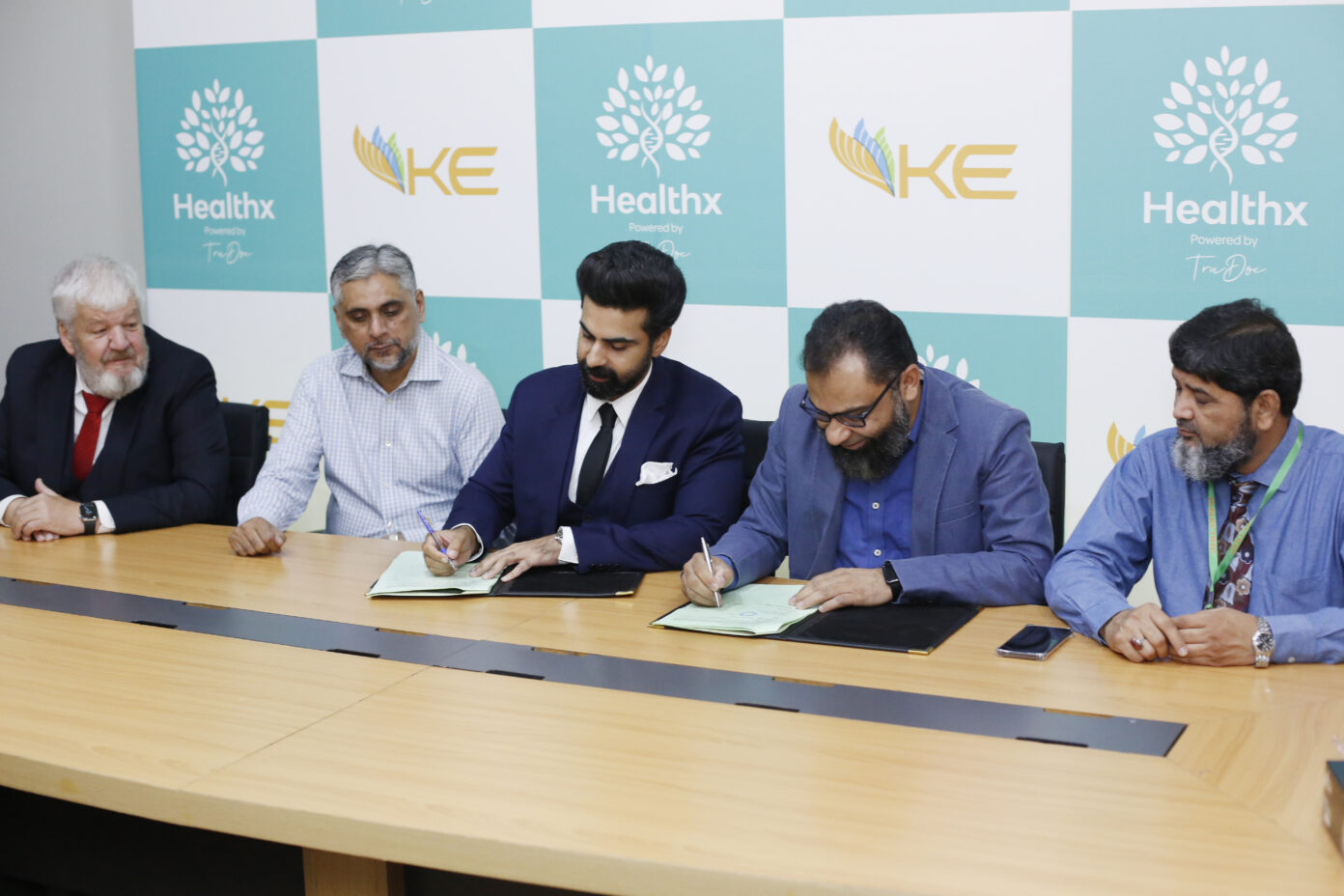 Redefining corporate wellness: Healthx Pakistan and K-Electric partner ...