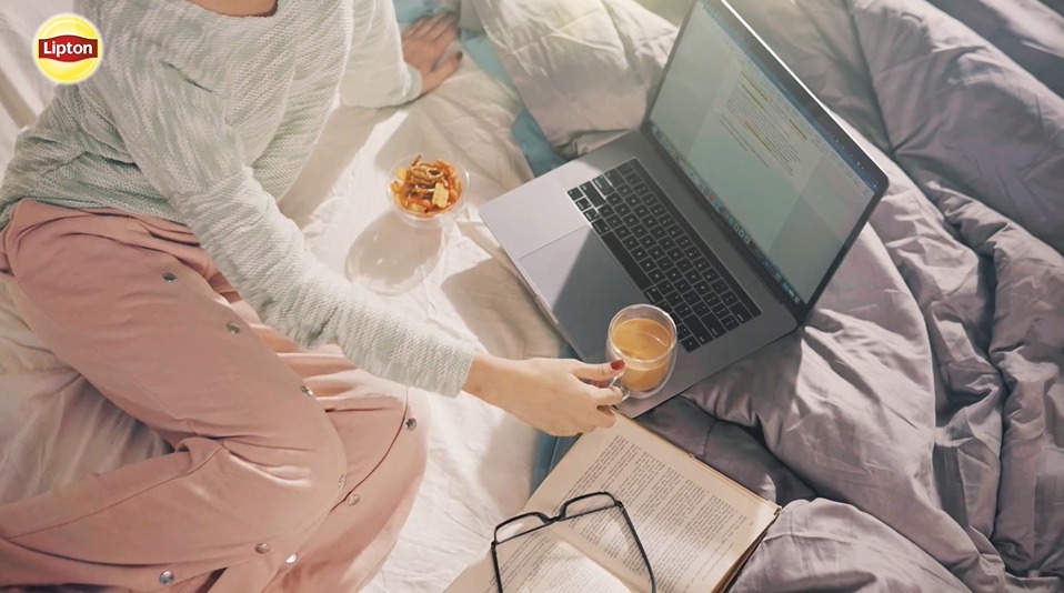 75 years of celebrating the love of tea in Pakistan with Lipton ...