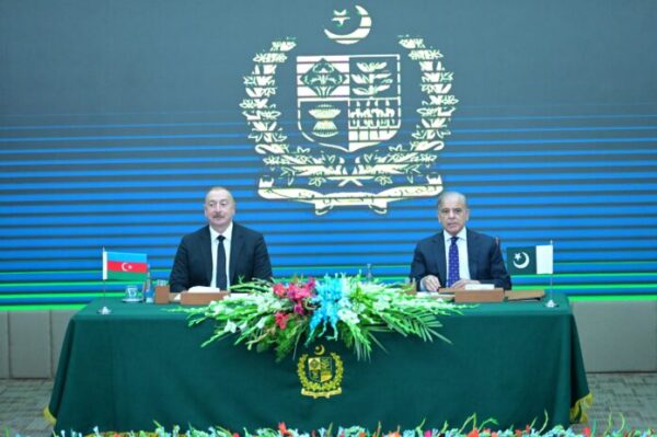 Pakistan, Azerbaijan agree to enhance bilateral investment to $2 ...