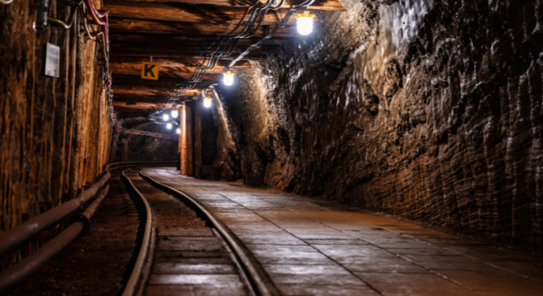Danish firm launches mining training program for Pakistani engineers ...