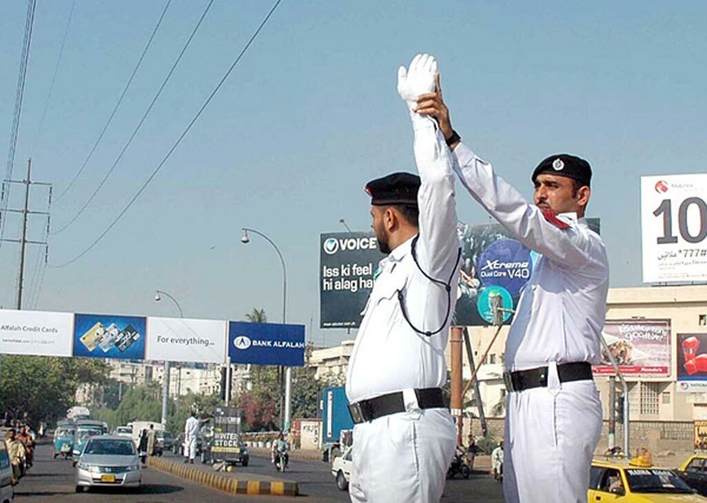 Karachi proposes higher traffic fines to improve road safety - Profit ...