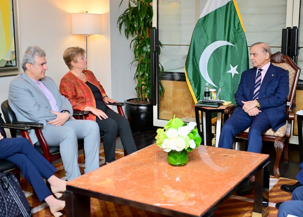 PM urges IMF to consider impact of flash floods on Pakistan's economy ...