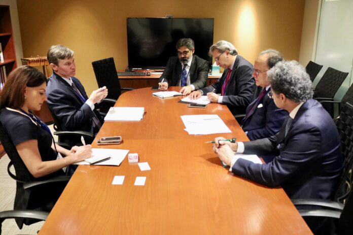 Pakistan engages Mastercard, Google on digital payments, AI and fintech ...